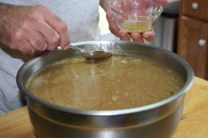 How to Make Homemade Stock - Super Mom - No Cape!